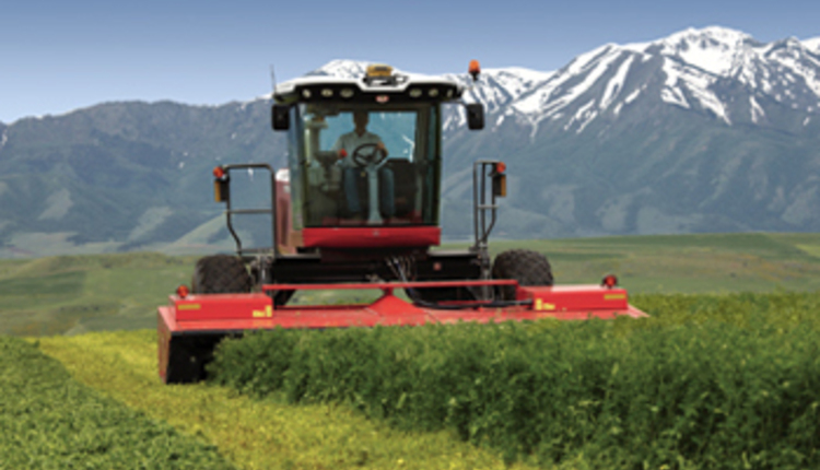Hesston by Massey Ferguson Introduces WR9700 Series Self-Propelled ...